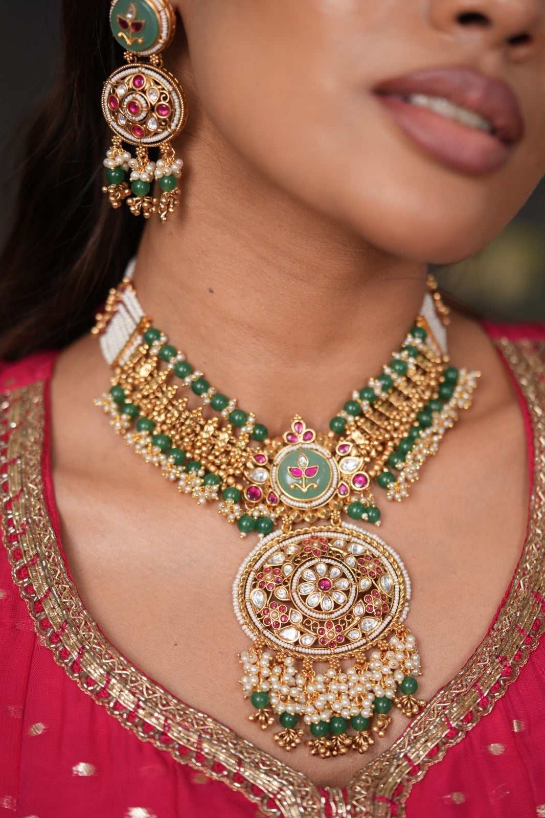 Shivapriya Heavy Traditional Gold Necklace Set | Sone Pe Suhaga