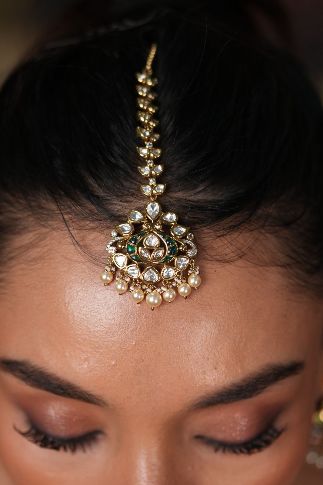 Aaradhna Polki Moissanite Mid- Sized Maangtika