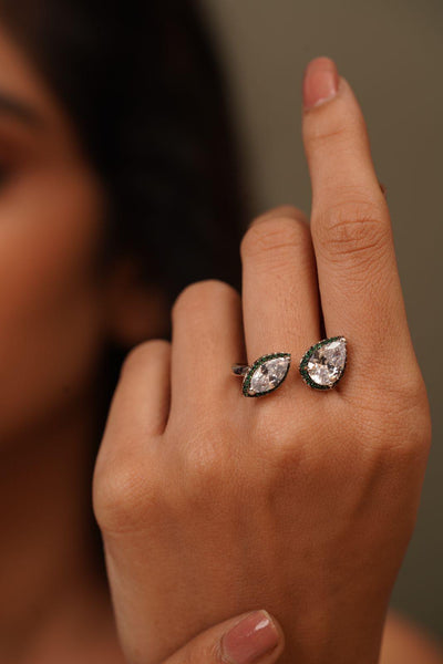 Dual Bonaza Double Solitaire coloured Halo Ring – Attrangi